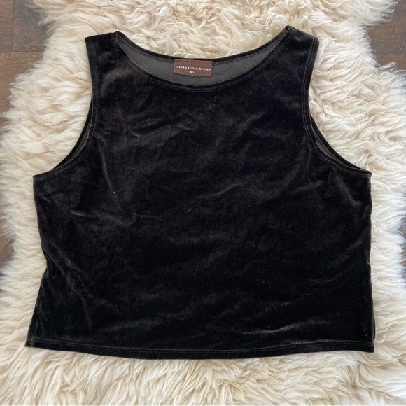 Eleven Stitch Design | Tops | Eleven Stitch Design Brown Stretch Velvet ...